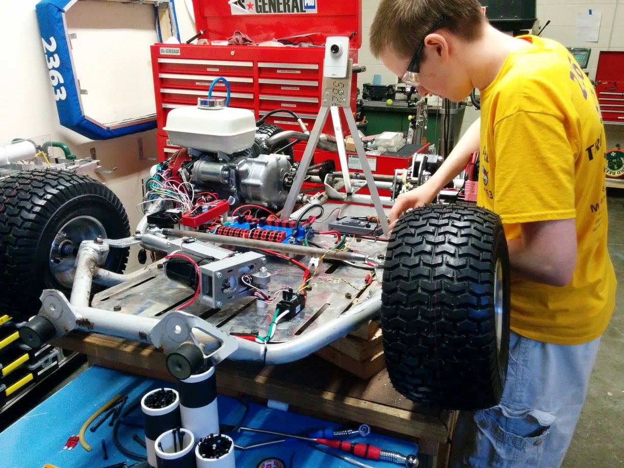 Gas Engine Powered Robot Project - Ben B's Portfolio